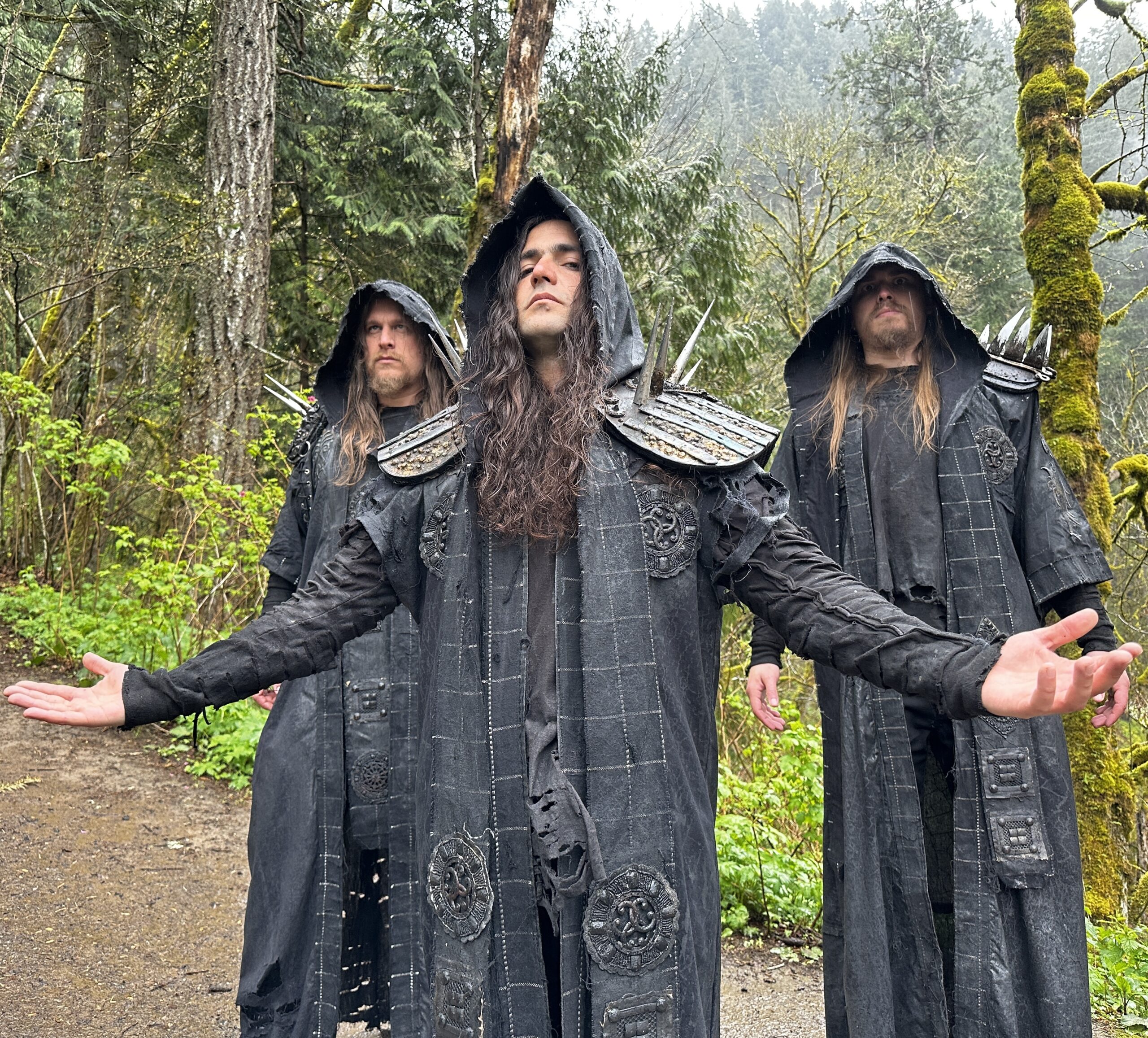 La banda black/death metal, ATER, comienza el 2025 con gira por Europa ...